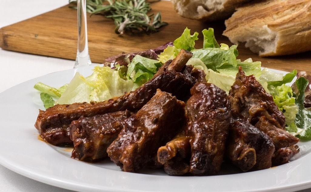 Recept na pečené hovädzie rebrá - iVarenie.sk